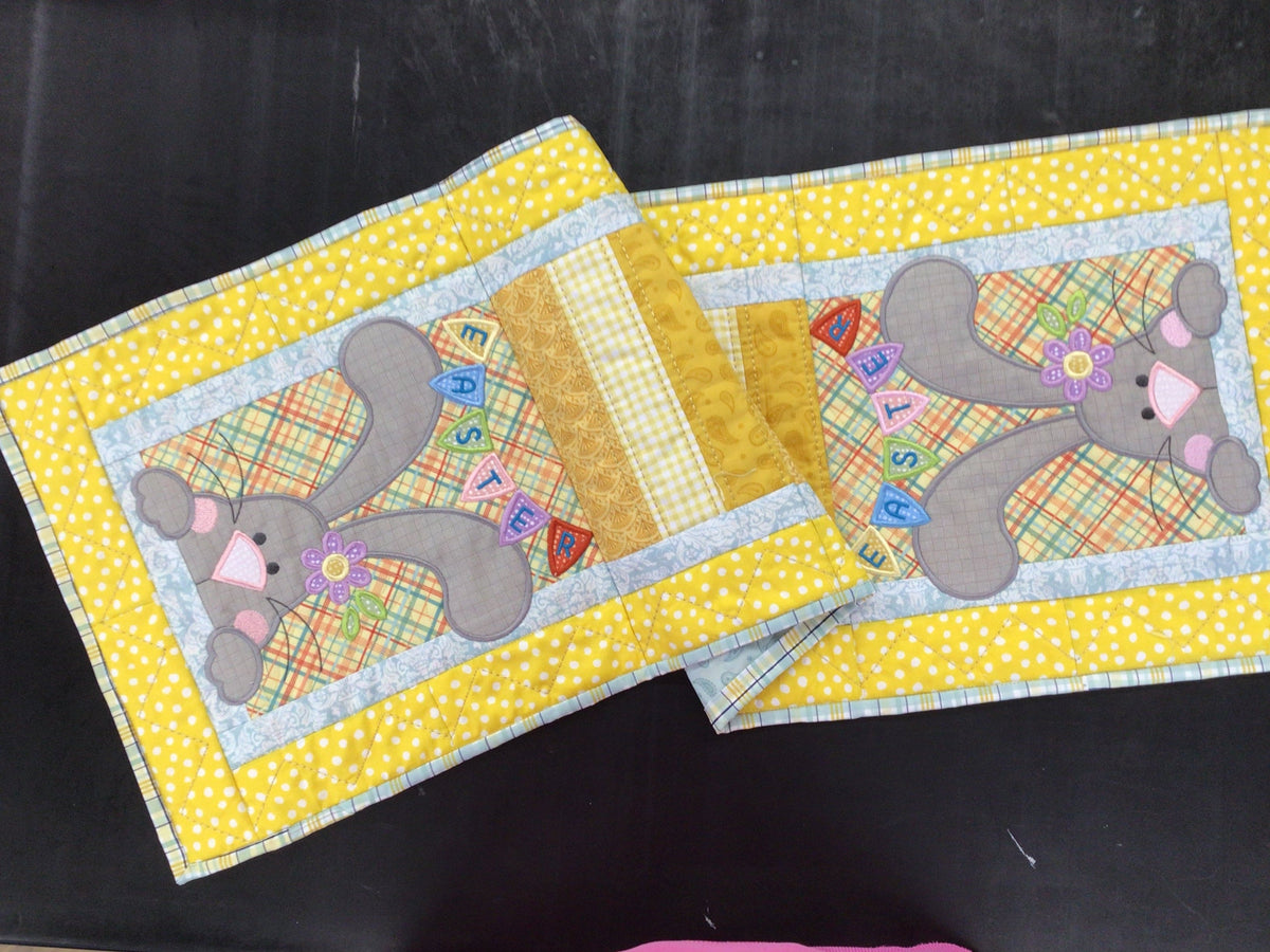 Chunky Pumpkin Table Runner Kit by JuJu | RebsFabStash