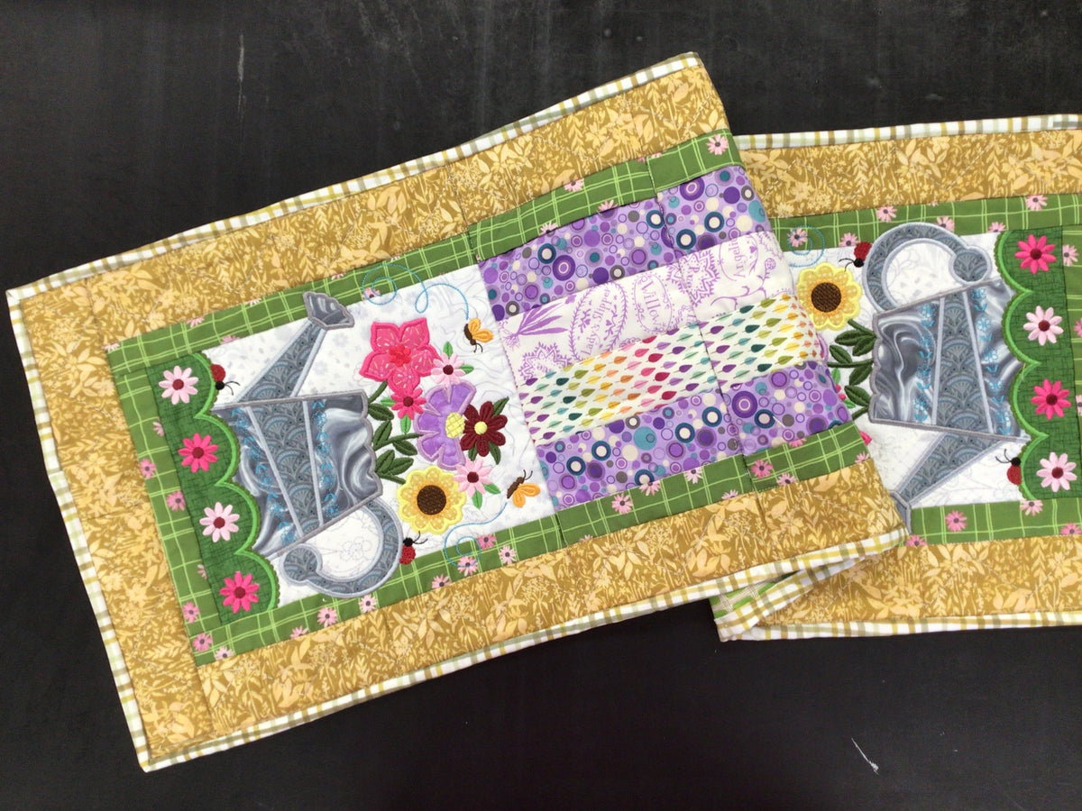 Chunky Pumpkin Table Runner Kit by JuJu | RebsFabStash