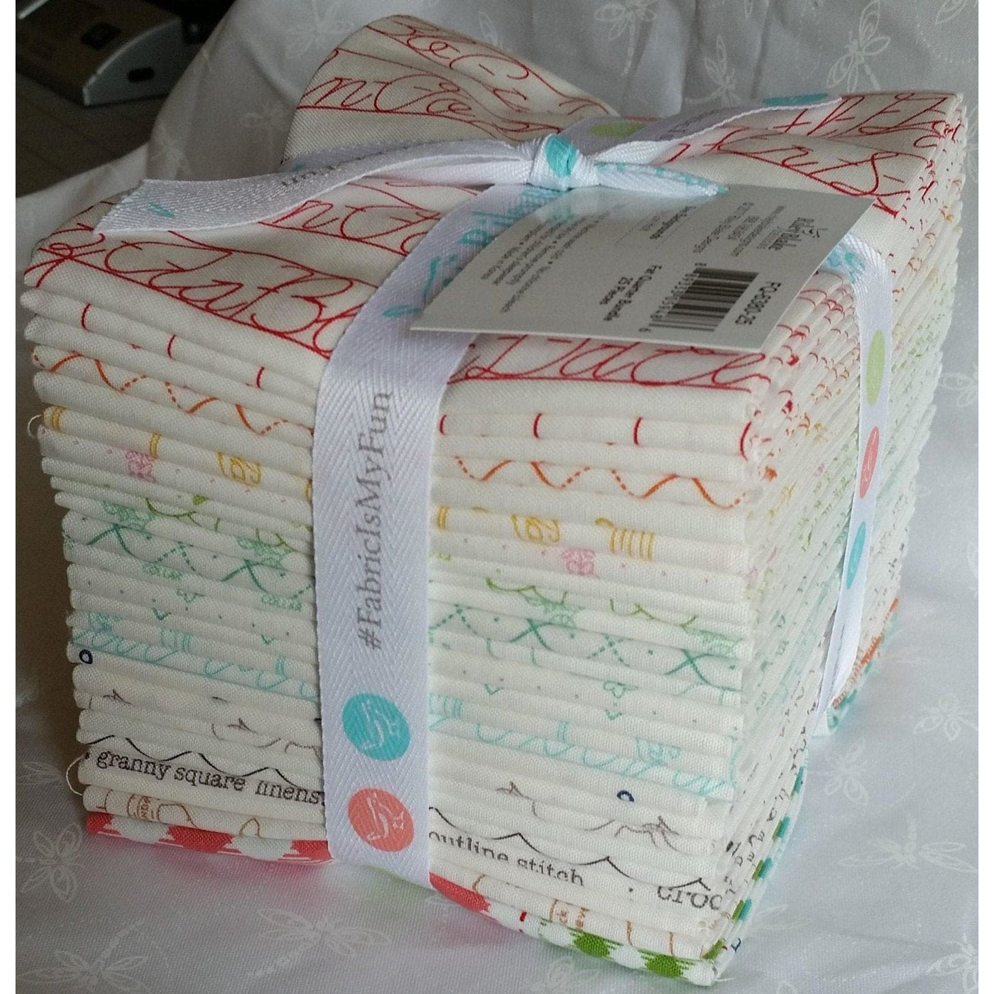 108 Wide Bee Backings! - Quilt Back Fabric - Riley Blake - by Lori Hol ...