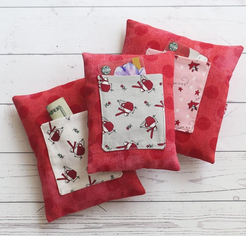 Pocket Pals For Christmas - gift card pillow Pattern - Anne Sutton, by ...