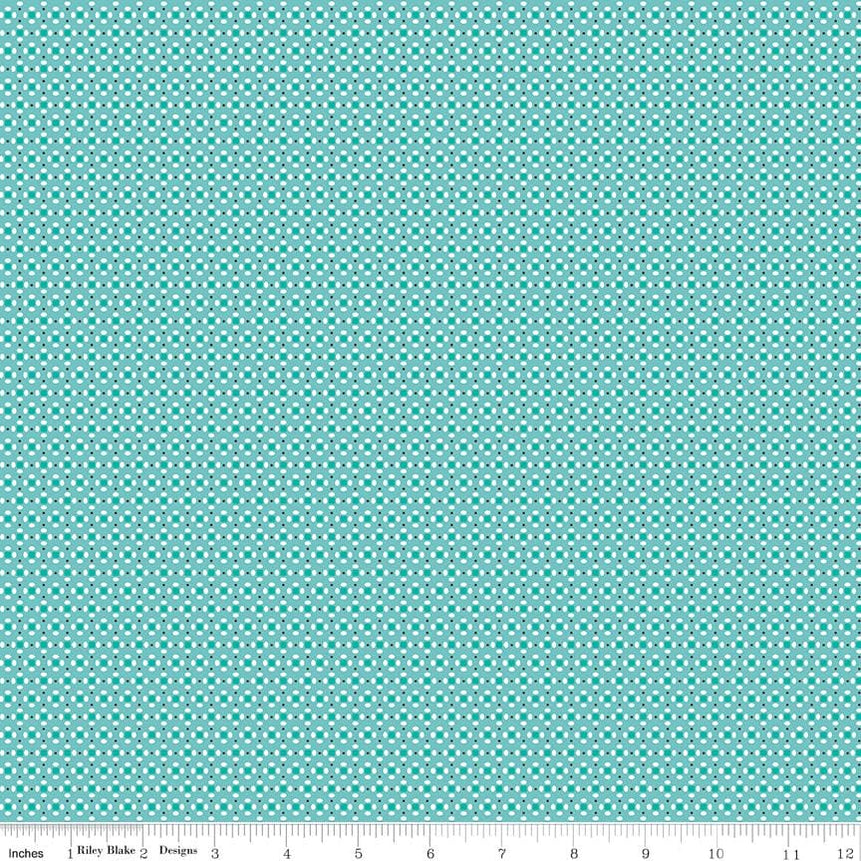 Lori Holt Prim and Proper Pattern Book | RebsFabStash